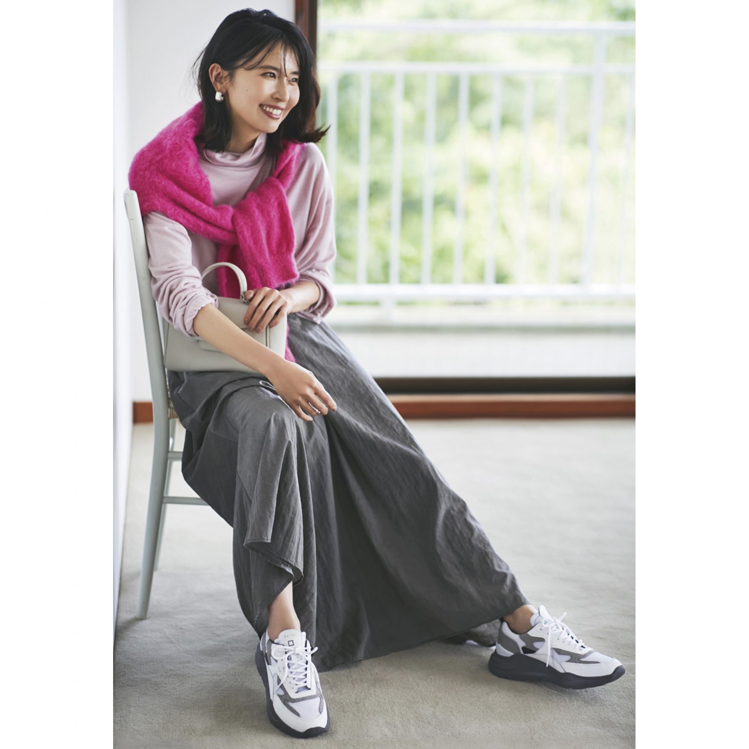 D.A.T.E.の神山まりあさんコラボスニーカー【STANDARD BOOK 2023Autumn】 | HAPPY PLUS VOICE