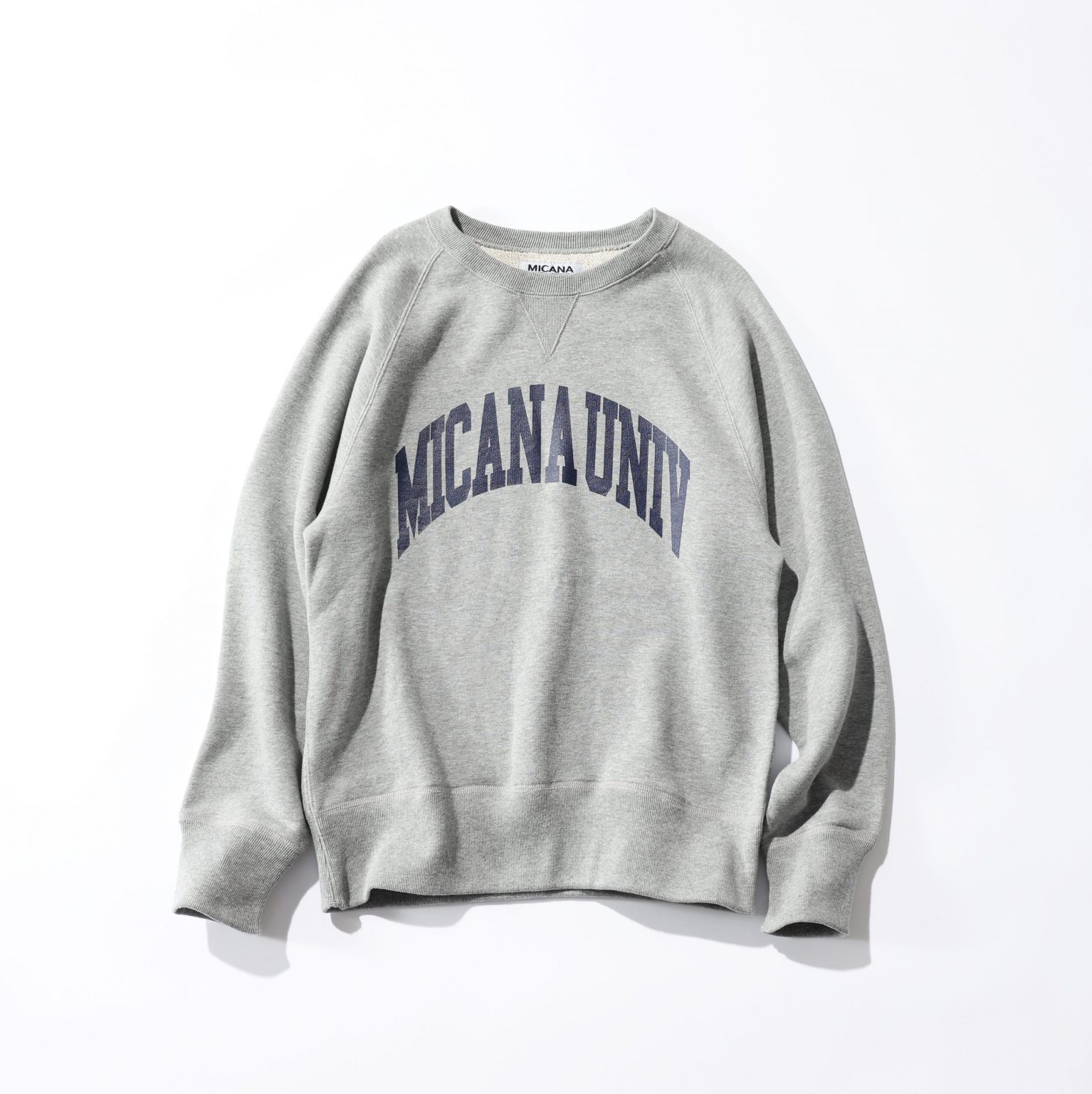 今買い足すべき「大人のためのスウェット」10選 | HAPPY PLUS VOICE