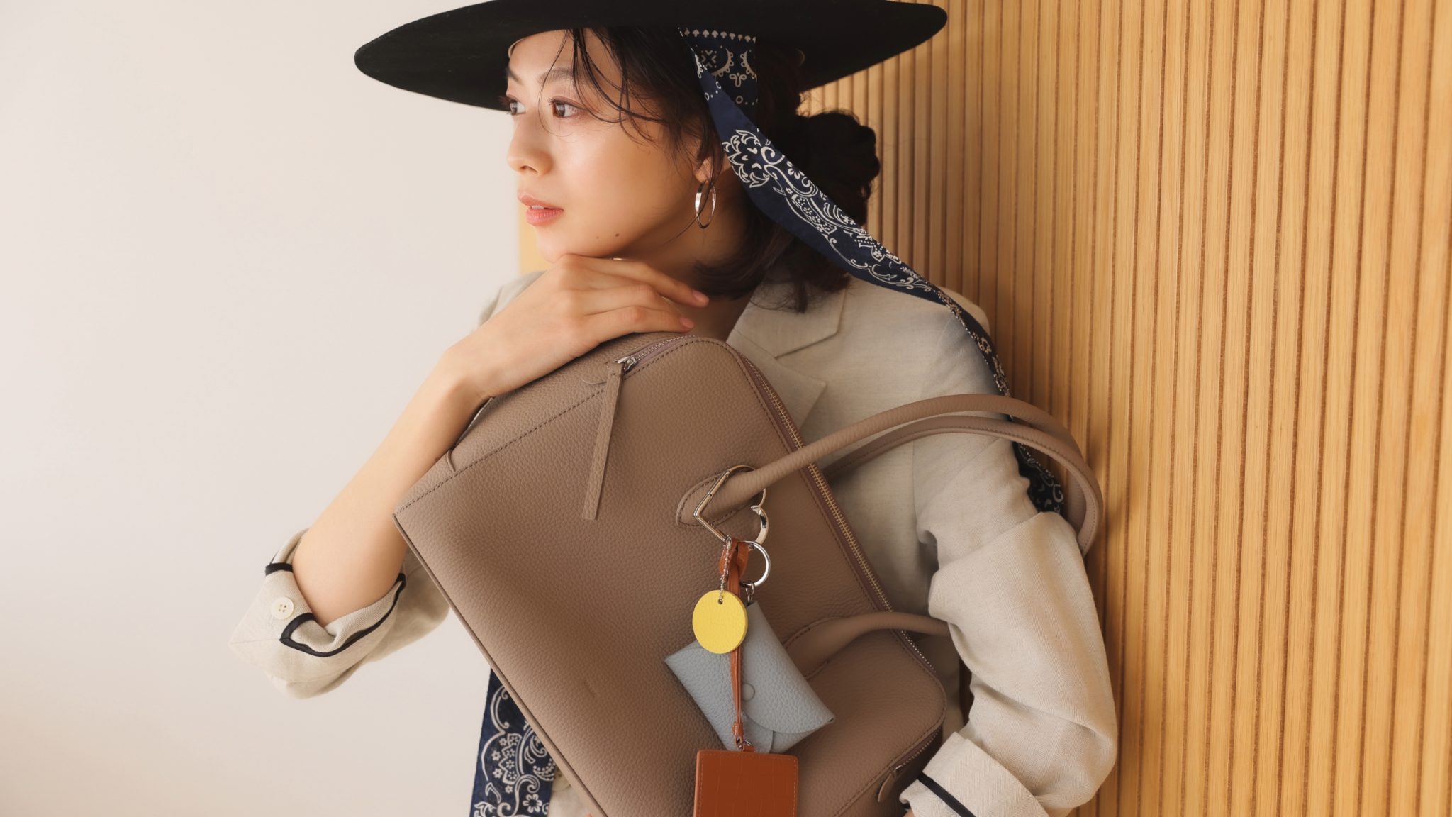 【VASIC】バッグチャーム迷子を救うパーフェクトセット | GOOD THINGS Vol.58 | HAPPY PLUS VOICE